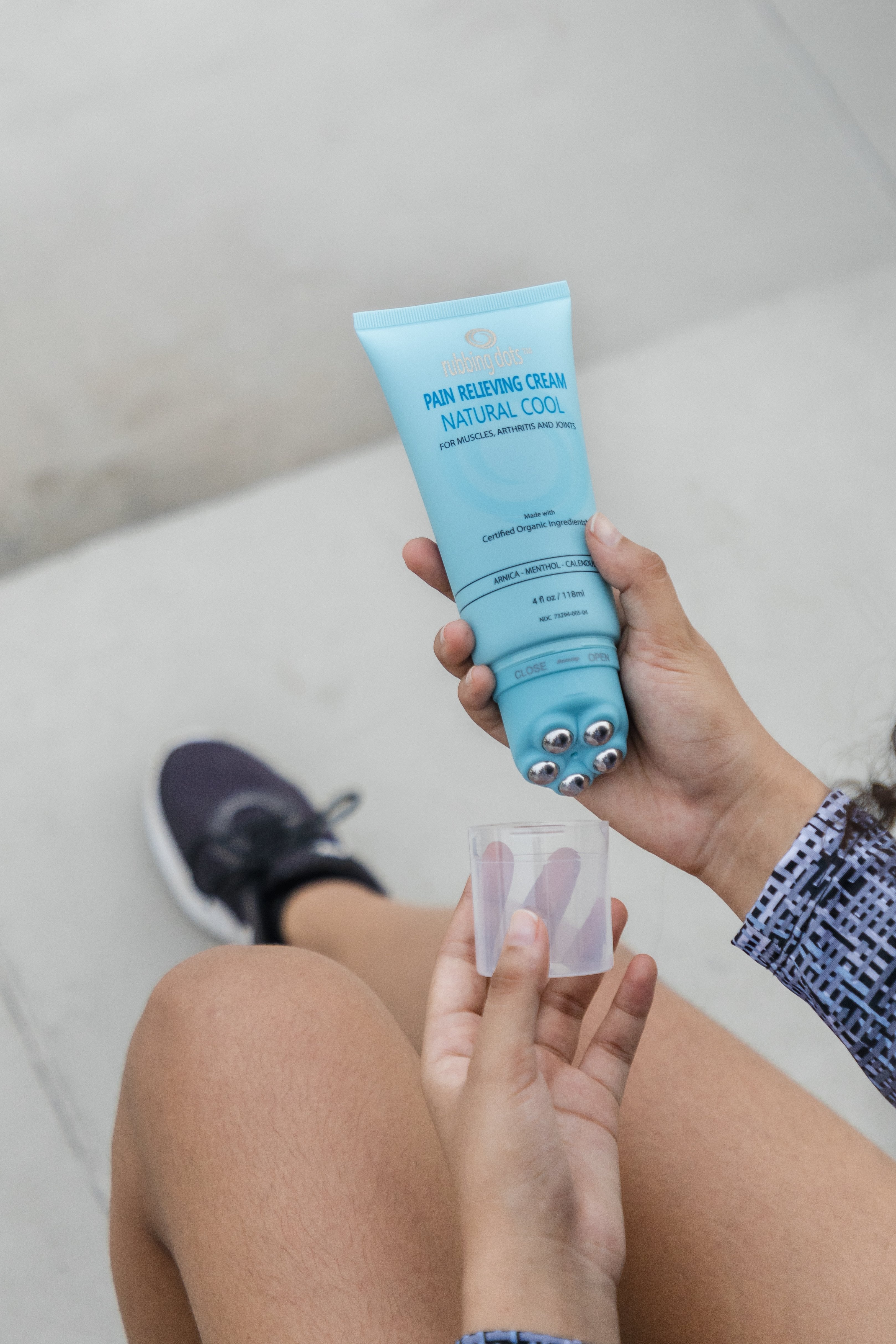 Muscle pain relief cream, Rubbing Dots, Arthritis, muscle and joints.